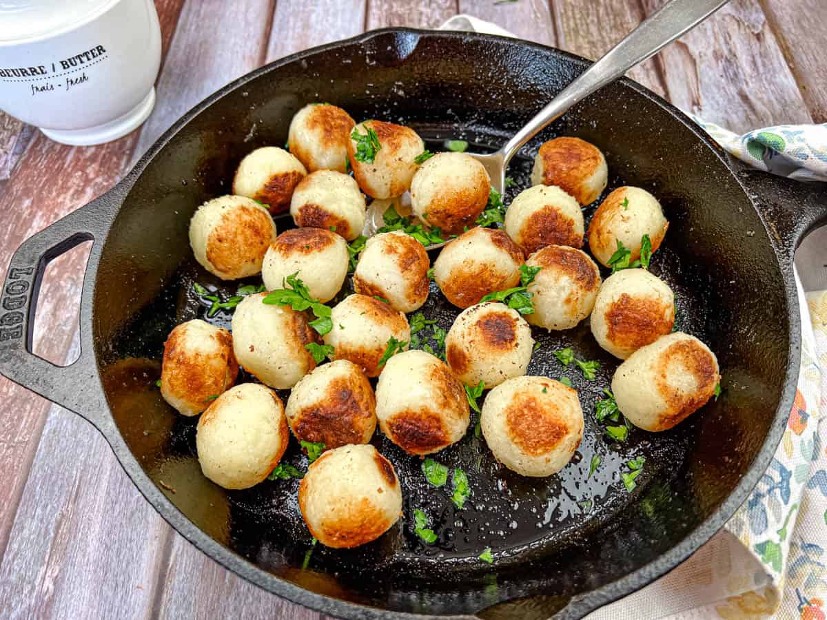 Parisian Potatoes - Retro Recipe Book