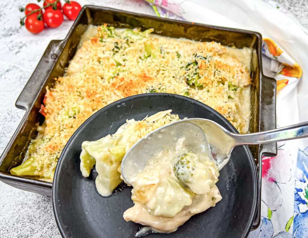 Turkey Divan - Retro Recipe Book