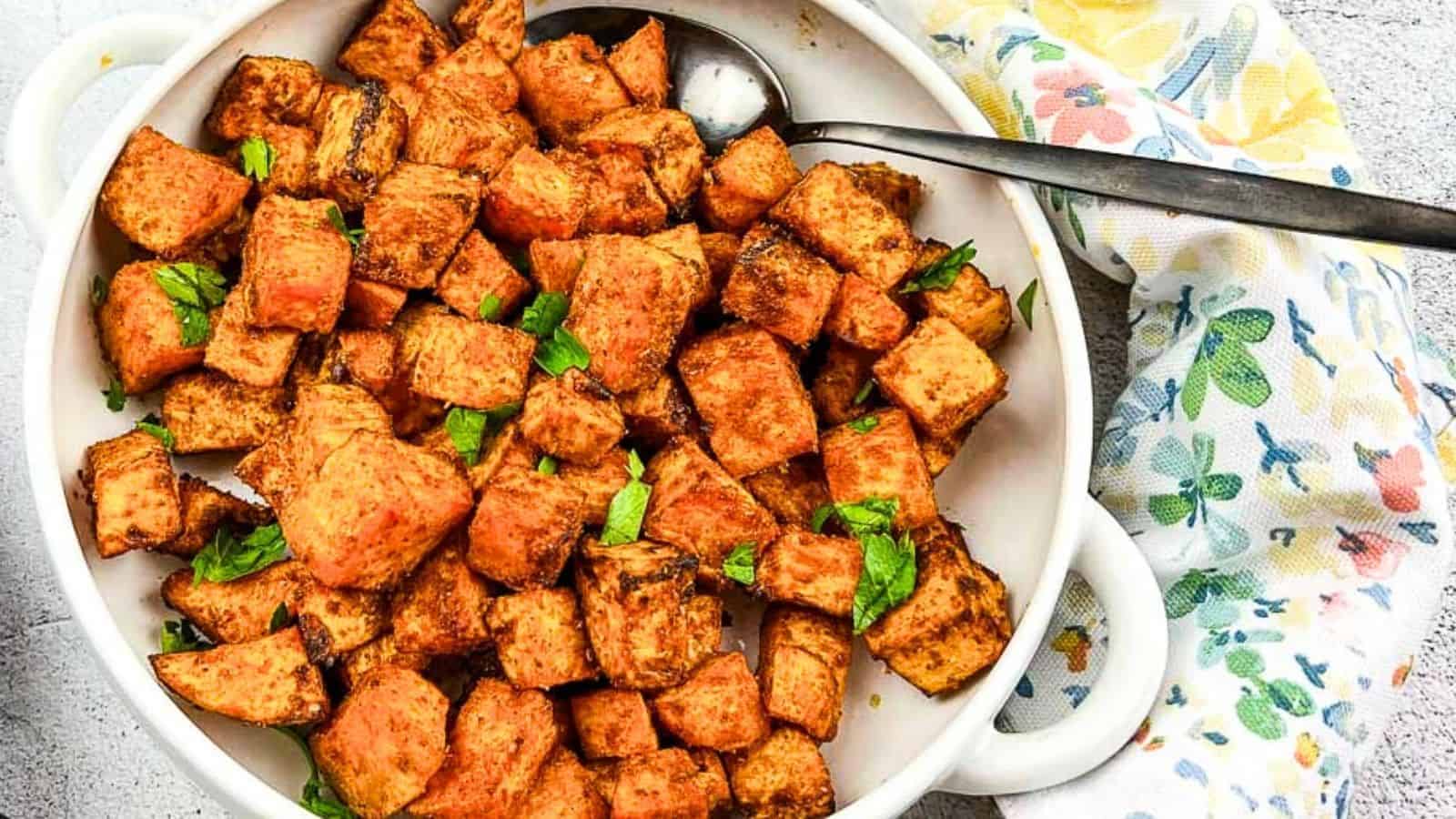 29 Well-Rounded Thanksgiving Side Dishes That Bring Balance to Every ...