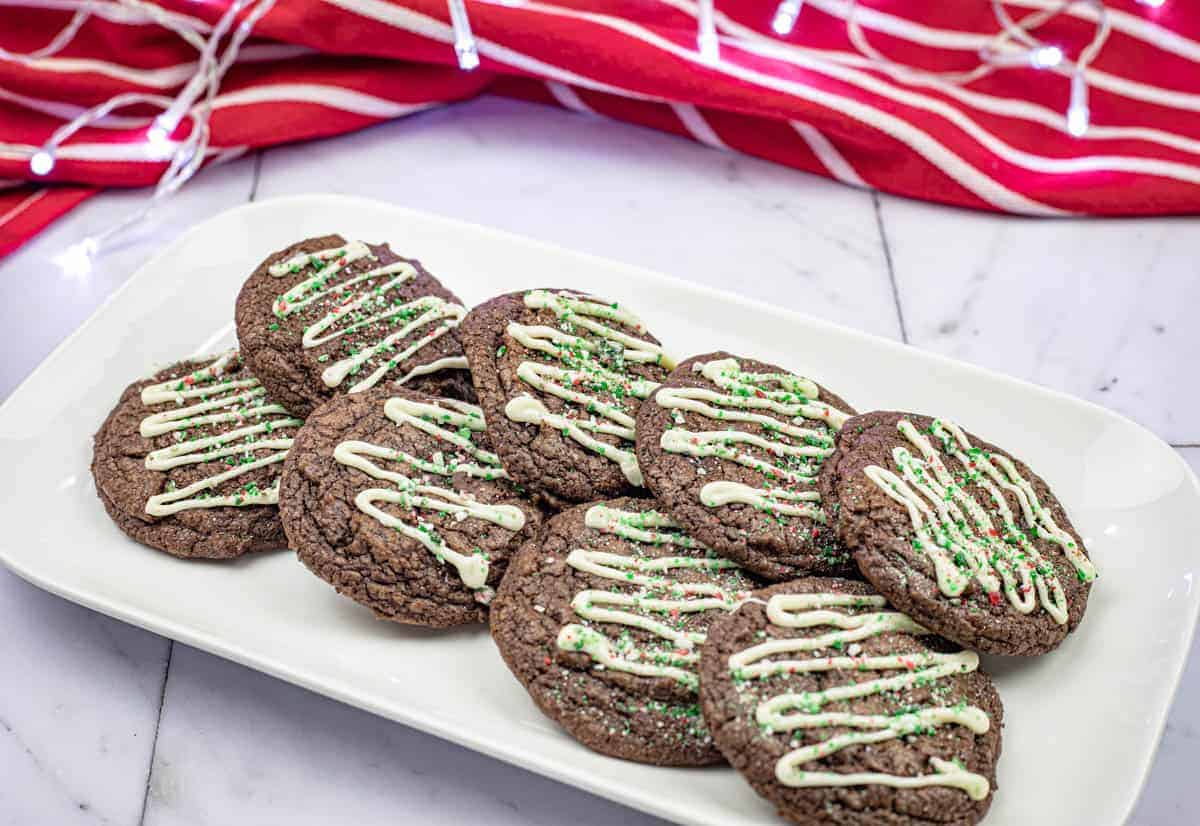 15 Classic Cookies That Deserve a Permanent Spot in Your Recipe Box ...