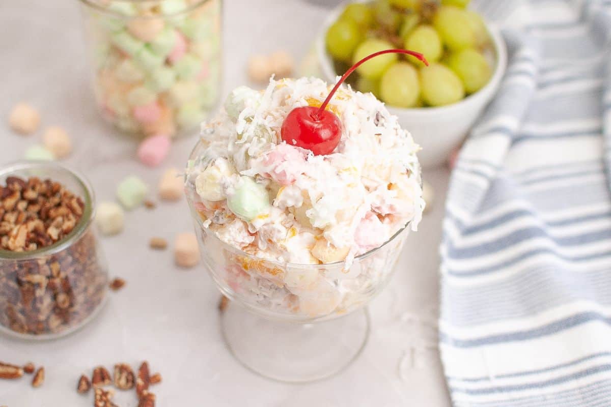 41 Retro Recipes That’ll Have You Cooking Like It’s 1955—Without the Jell-O Salad - Retro Recipe ...