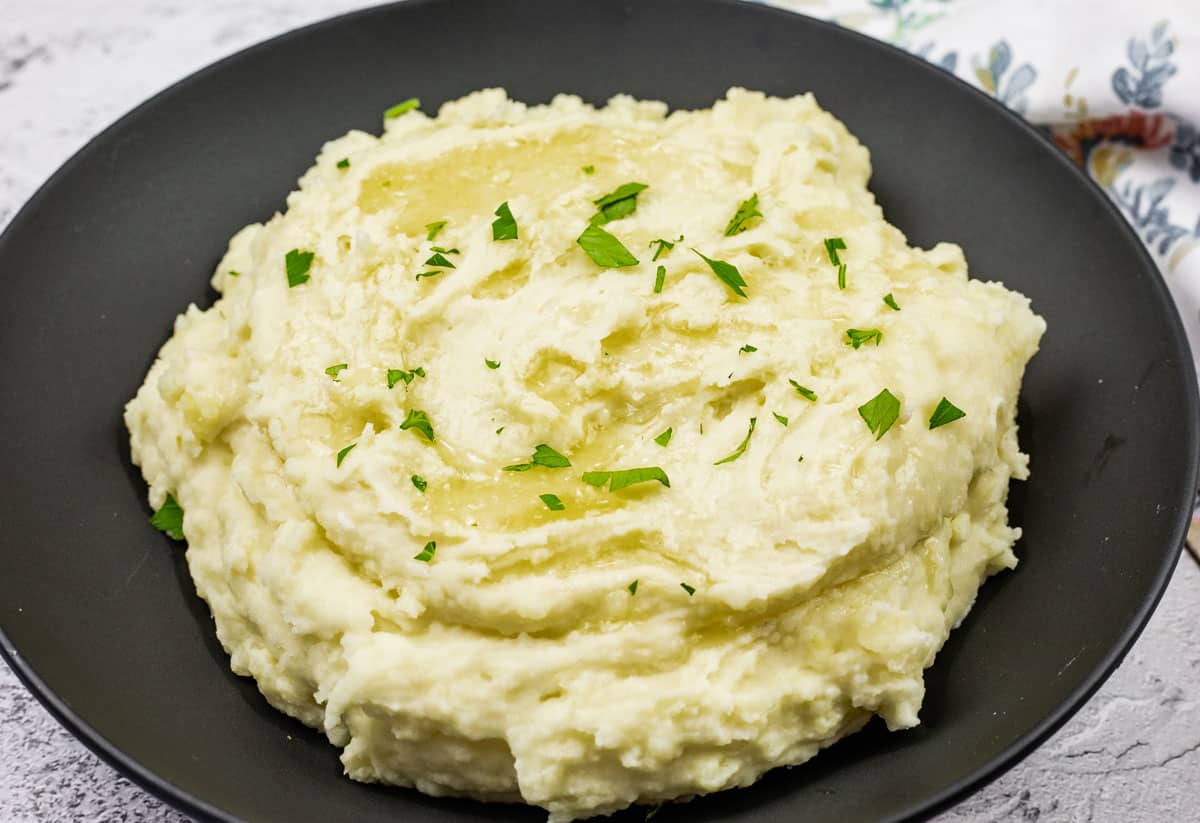 Grandma's Mashed Potatoes - Retro Recipe Book
