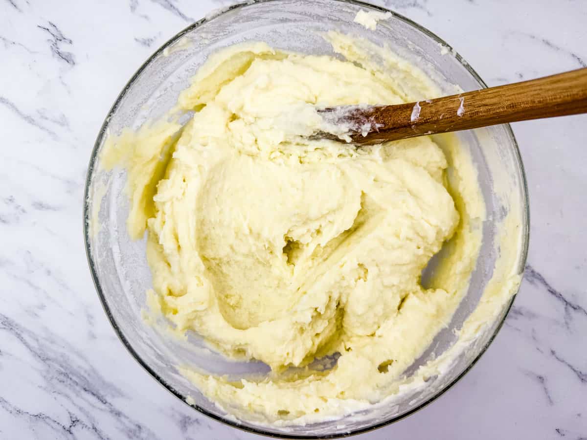 Grandma's Mashed Potatoes - Retro Recipe Book