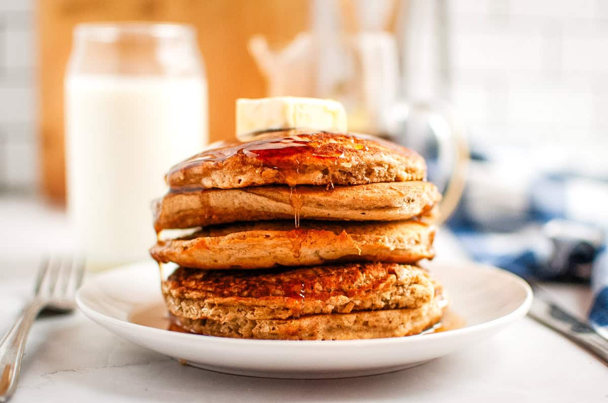 Old-Fashioned Buttermilk Oatmeal Pancakes - Retro Recipe Book