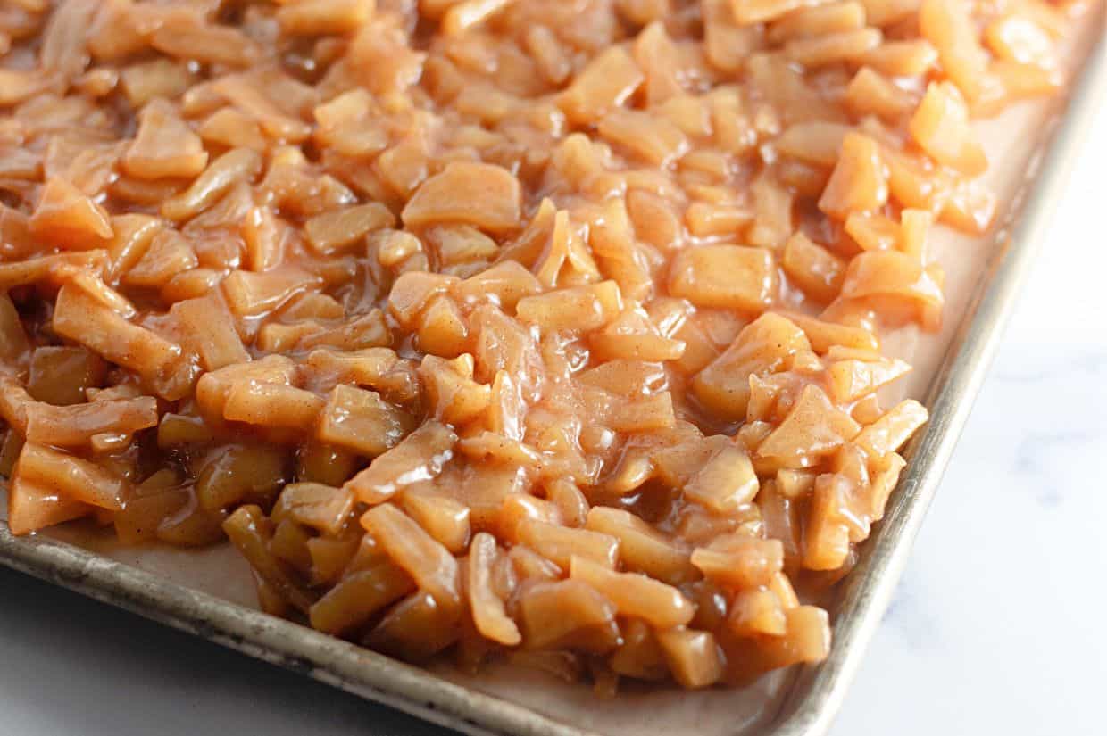 33 Thanksgiving Desserts That Keep the Party Sweet and the Stress Low ...